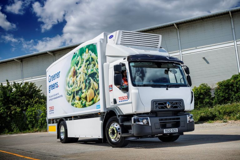 Tesco rolls out first 18-tonne all-electric truck | The Truck Expert